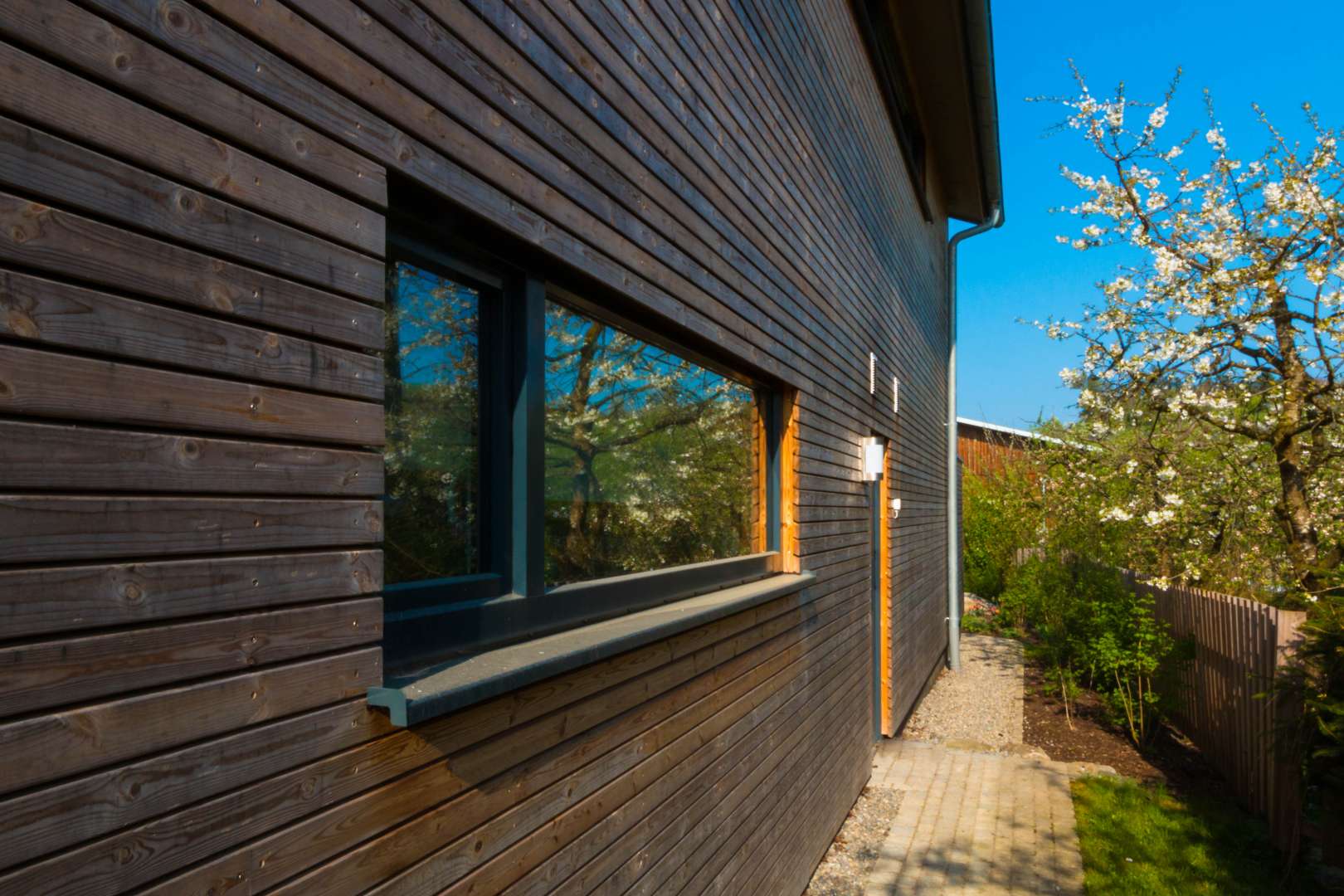 Fassadenexkurs - Die elegante Rhombus Fassade - Holz-Renz